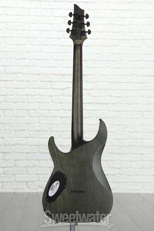 Winter NAMM 2017: Schecter C-1 Apocalypse