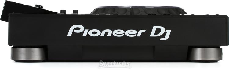 Pioneer DJ CDJ-2000NXS2 Professional Multi Player Demo by Sweetwater