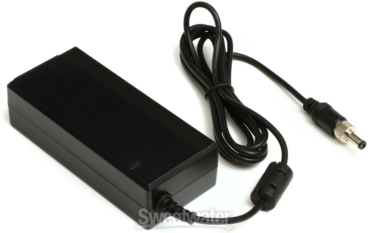 Hands On Review: Mackie DL1608