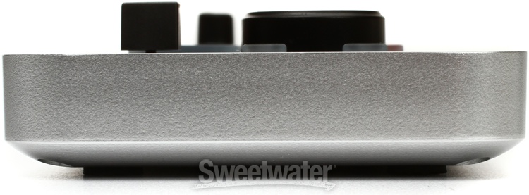 Samson Graphite MD13 Portable Control Surface Overview - Sweetwater at Winter NAMM 2014 - InSync