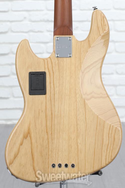 Marcus Miller Demos His Signature Sire V8 4-string Bass Guitar - InSync