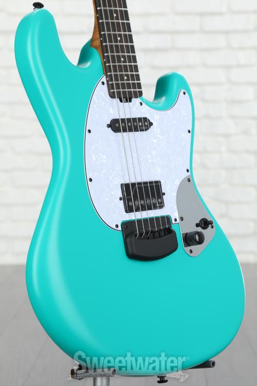 Creators React: Is Fluff's New Signature Guitar Really That Cool? - InSync