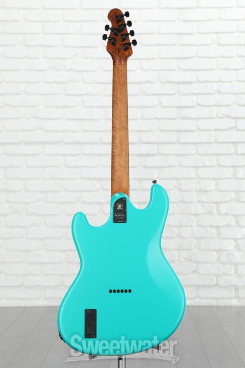Creators React: Is Fluff's New Signature Guitar Really That Cool? - InSync