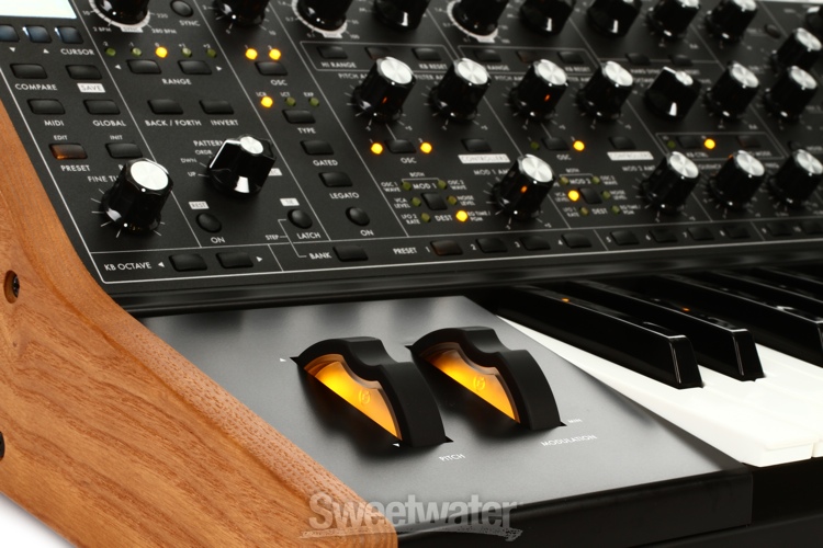 Winter NAMM 2014: Moog Sub 37 Tribute Edition