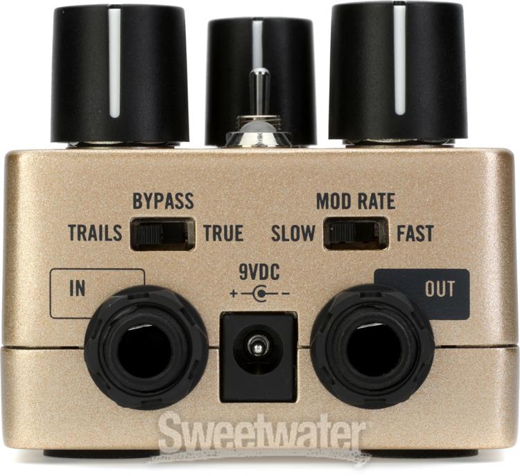 UAFX Heavenly Plate Reverb Pedal: Metallic Magic & Celestial Sound - InSync