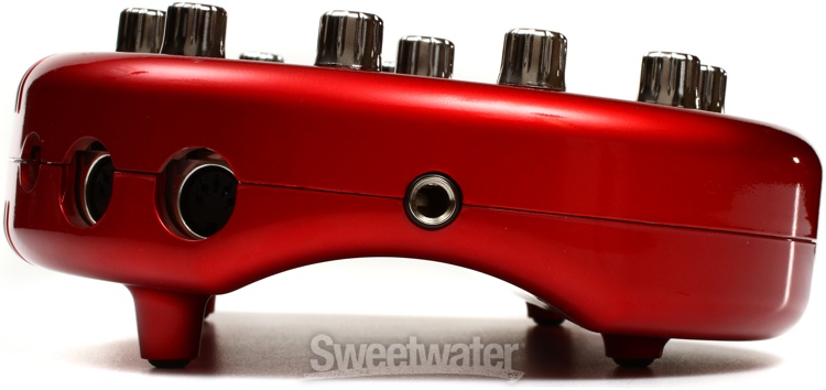 Behringer V-AMP 3 Virtual Guitar Amp with USB Audio | Sweetwater.com