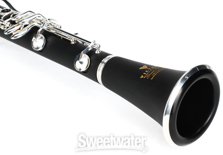 Victory Musical Instruments Triumph Series Student Bb Clarinet Demo with...