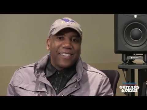 Nathan East Interviewed by Sweetwater