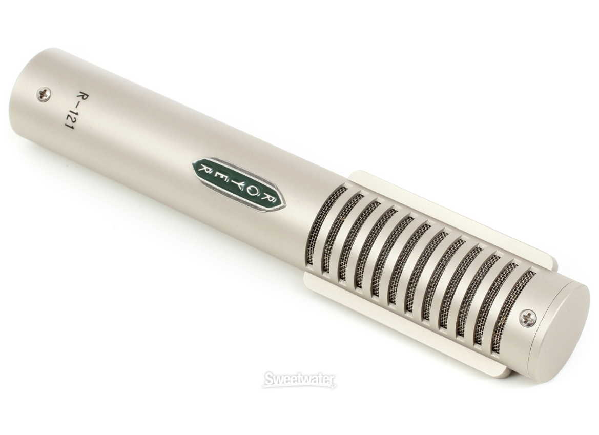 How to Record Acoustic Guitars with the Royer R-121