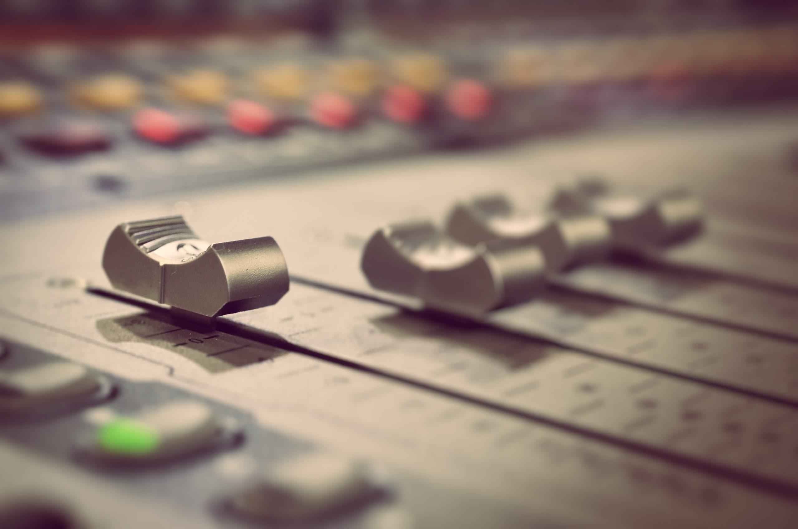 5 Rules for Creating a Clean Mix