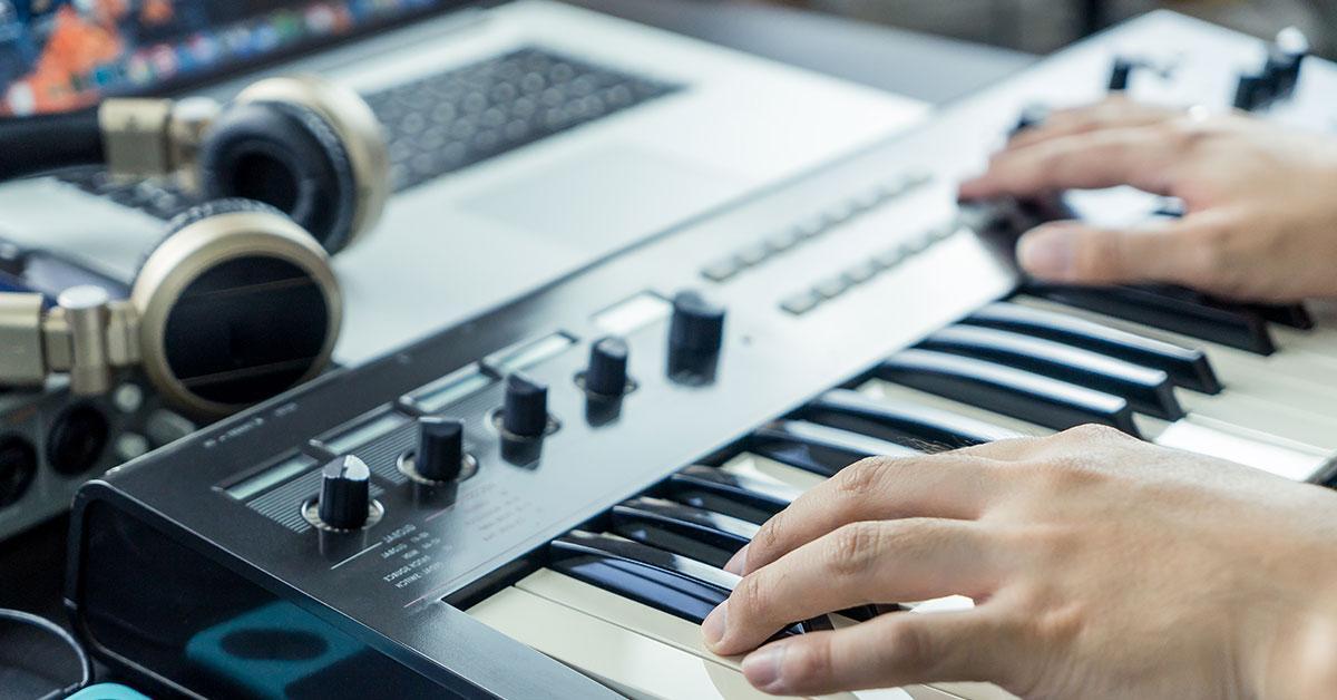 5 Cool Modern Songwriting Techniques