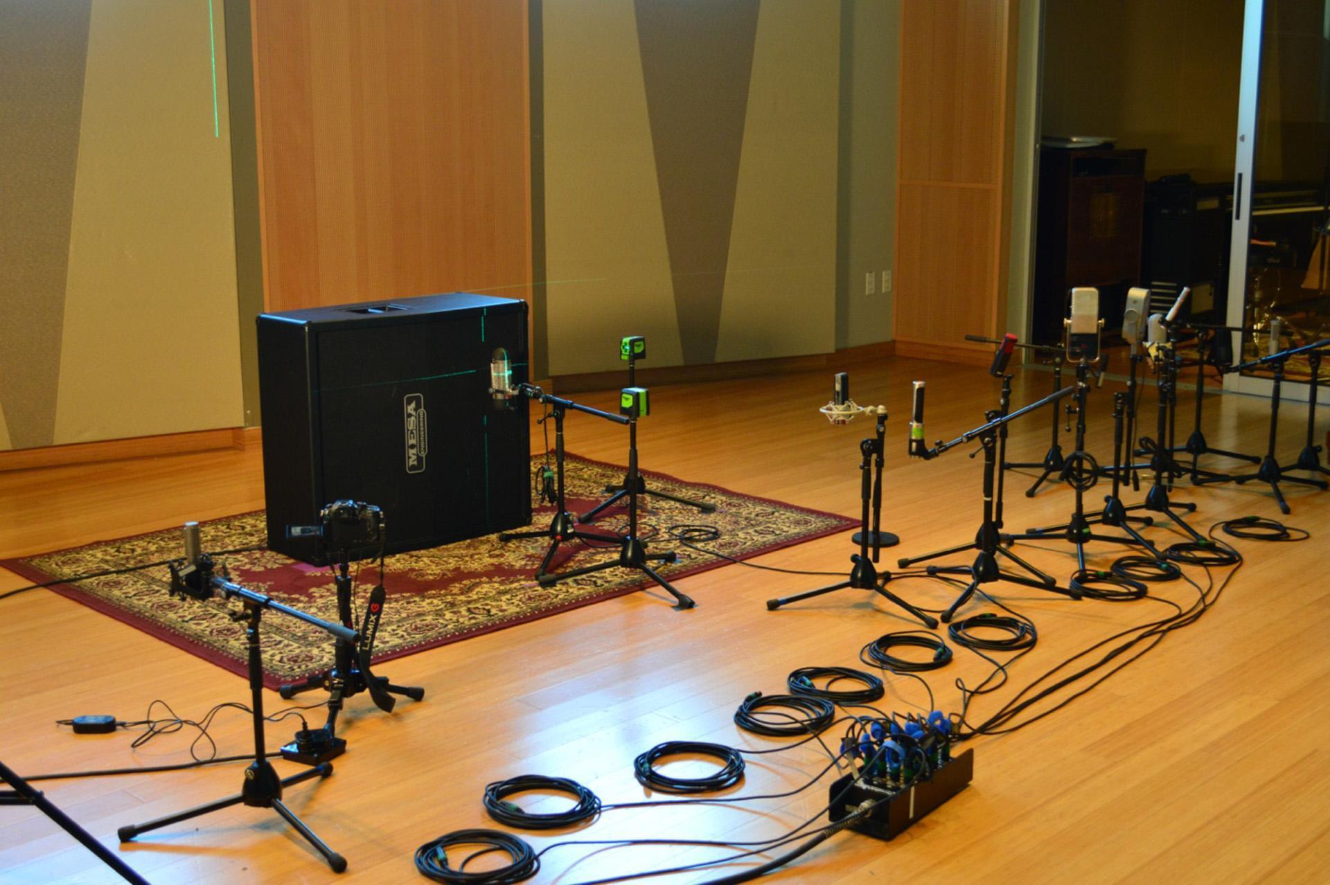 12 Ribbon Mics for Electric Guitar - Take a Listen