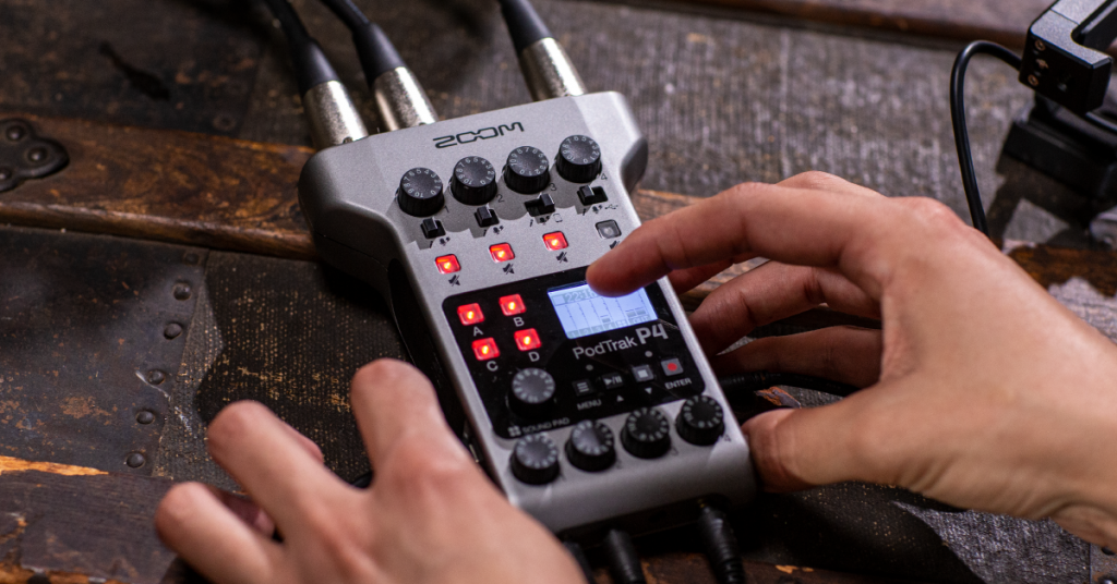 Zoom PodTrak P4 Quickstart Guide | Sweetwater