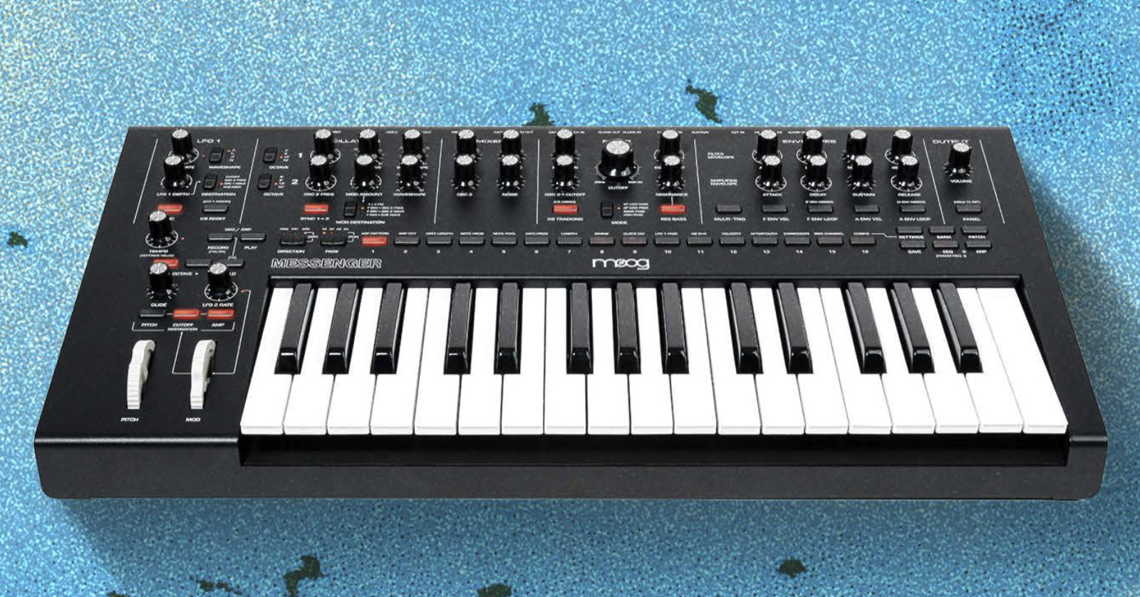 Moog Messenger Firmware Update | Sweetwater